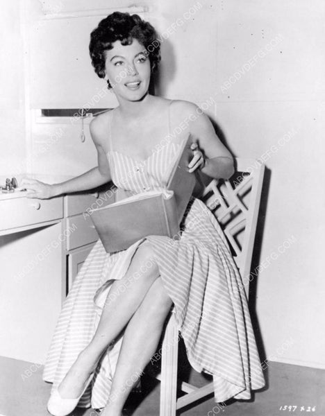Candid Ava Gardner Goes Over The Script In Her Dressing Room 8b20 3068