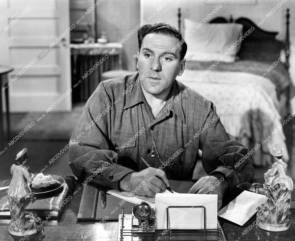 crp-12973 1945 photo William Bendix film Don Juan Quilligan crp-12973 – ABCDVDVIDEO