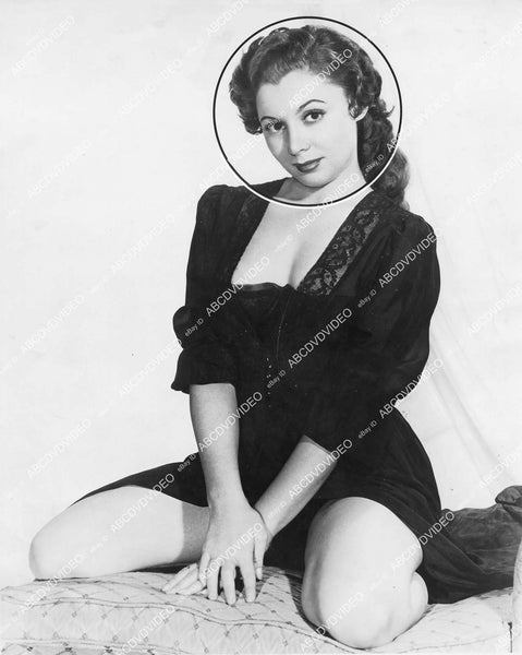 crp-00422 1954 news photo sexy pinup Diana Darrin in lingerie teddy fe – ABCDVDVIDEO