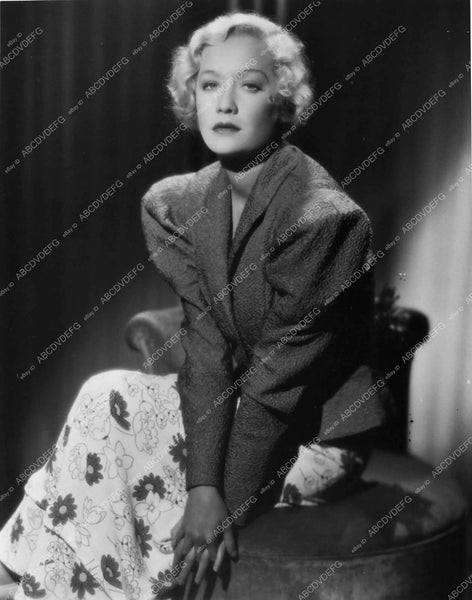 Miriam Hopkins seated fashion portrait 74-14 – ABCDVDVIDEO