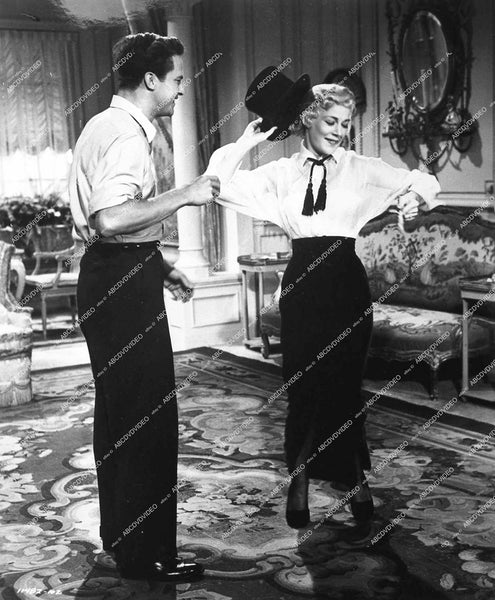 Betty Hutton, Ralph Meeker - 1952 film Somebody Loves Me - 0429-018 ...