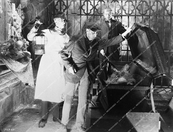 Dwight Frye, Ernest Thesiger, Neil Fitzgerald - 1935 film The Bride of ...