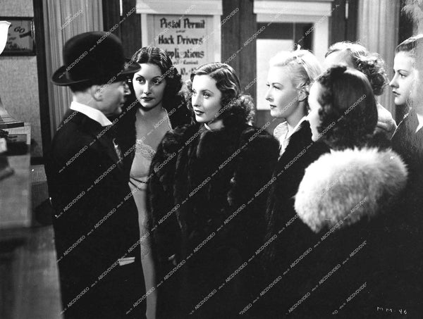 Barbara Stanwyck, Frances Mercer, Vickie Lester - 1938 film The Mad Mi ...