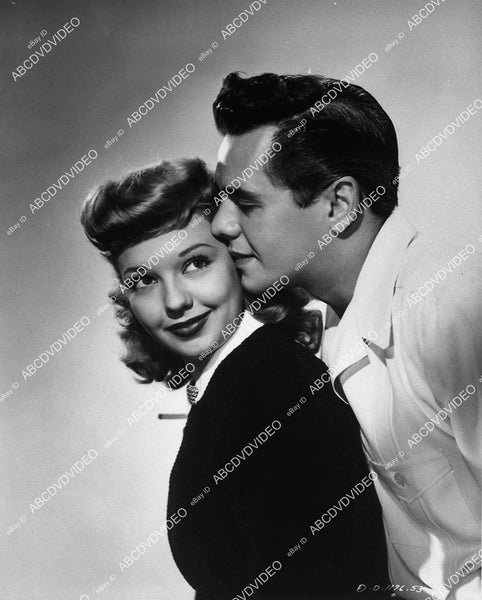 Desi Arnaz, Mary Hatcher film Holiday in Havana - 11029-006 – ABCDVDVIDEO