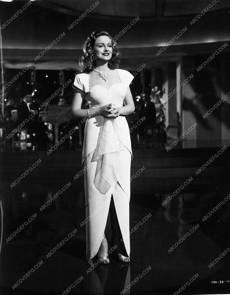 Constance Moore singing 10128-05 – ABCDVDVIDEO