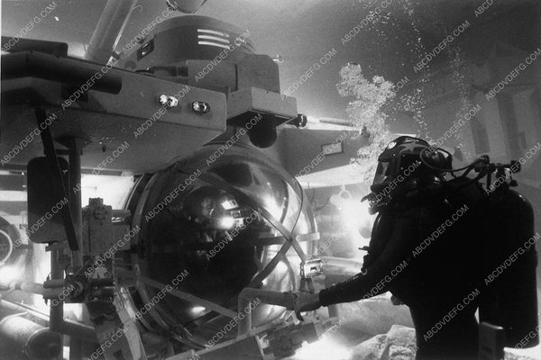 Abyss 10690-15 – ABCDVDVIDEO