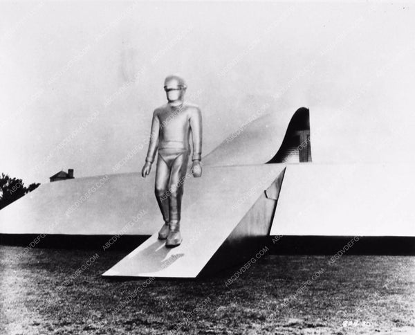 Klaatu and Gort original sci-fi film Day the Earth Stood Still 1774-10 ...