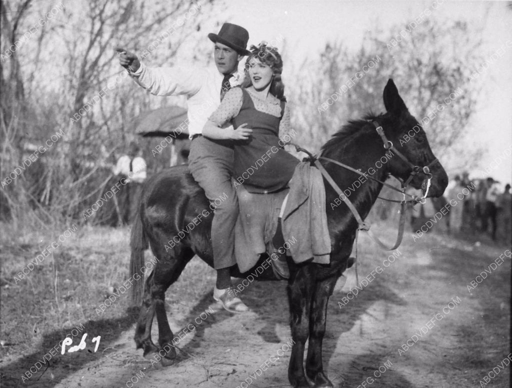 Jack & Mary Pickford on horseback 1864-15 – ABCDVDVIDEO
