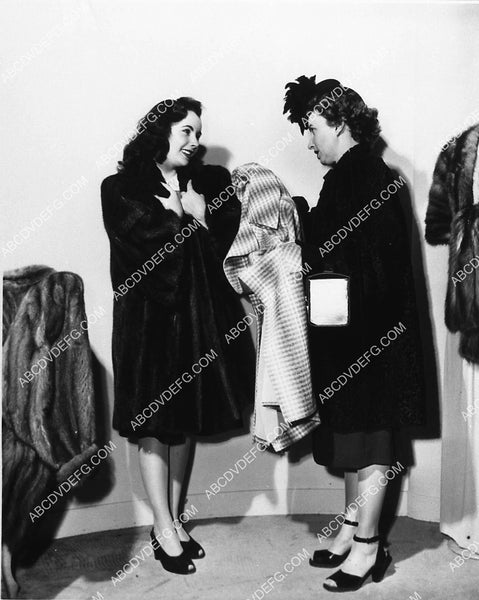 Elizabeth Taylor in the wardrobe dept film Cynthia 1974-26 – ABCDVDVIDEO