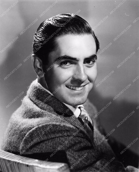 Tyrone Power portrait 2051-24 – ABCDVDVIDEO