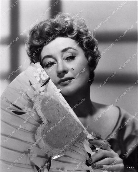 Joan Blondell with fan 2110-27 – ABCDVDVIDEO