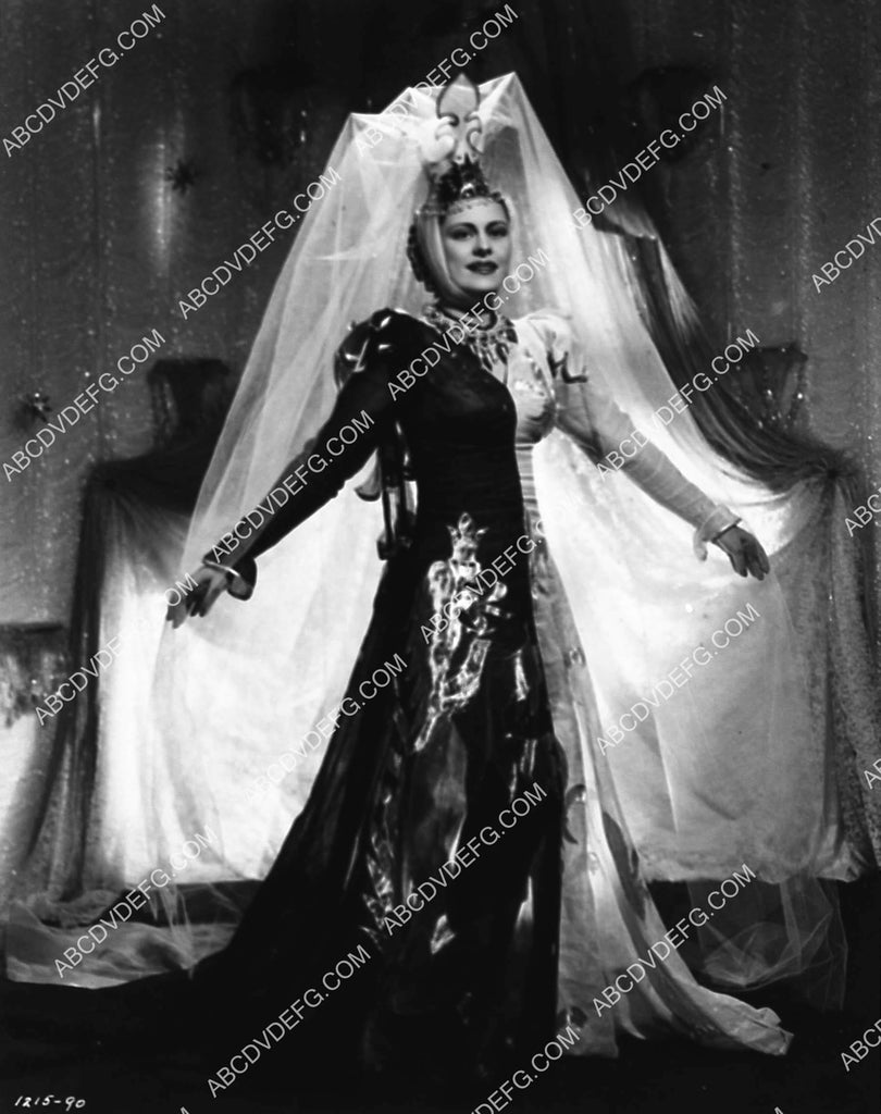 MGM model Leda Nicova in Robert Kalloch wardrobe costume shot film I M ...