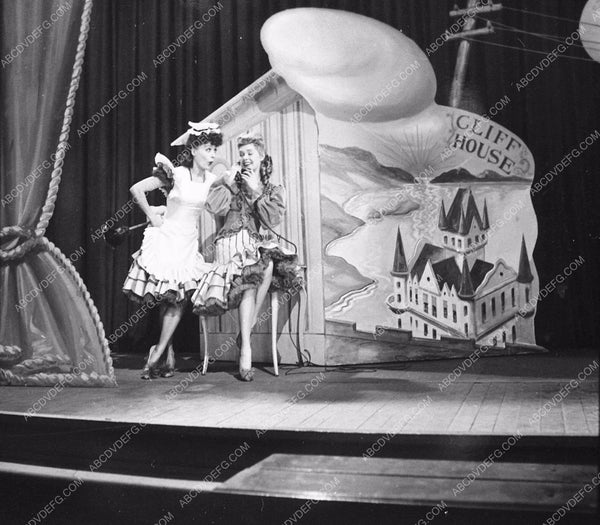 Alice Faye June Havoc Hello Frisco Hello 2124-03 – ABCDVDVIDEO