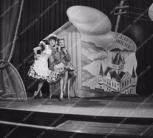 Alice Faye June Havoc Hello Frisco Hello 2124-04 – ABCDVDVIDEO