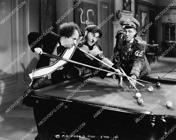3 Stooges Moe Larry Curly at the pool table short film I'll Never Heil ...