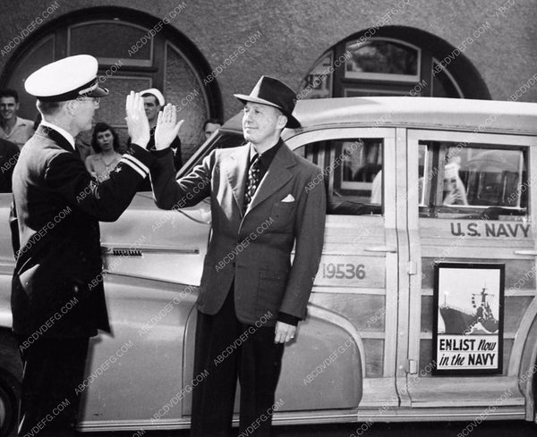 Jack Benny doing his part for the war U.S. Navy promo 3401-17 – ABCDVDVIDEO