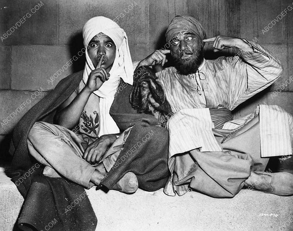 Sabu a monkey Shemp Howard hear no evil see no evil speak no evil film ...