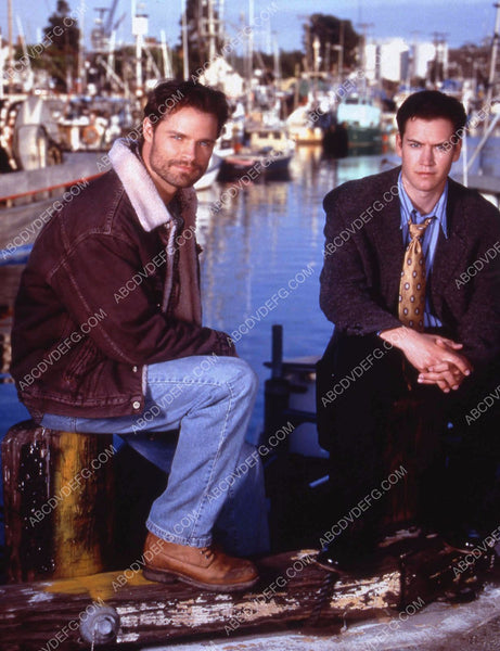 Dylan Neal Mark-Paul Gosselaar TV Hyperion Bay 35m-11785 – ABCDVDVIDEO