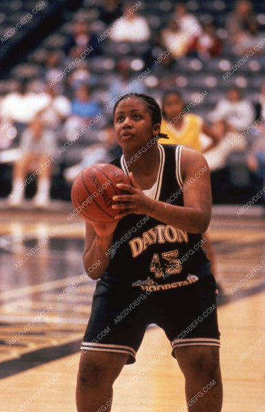 girls basketball sports TV Totally Hoops 35m-12915 – ABCDVDVIDEO