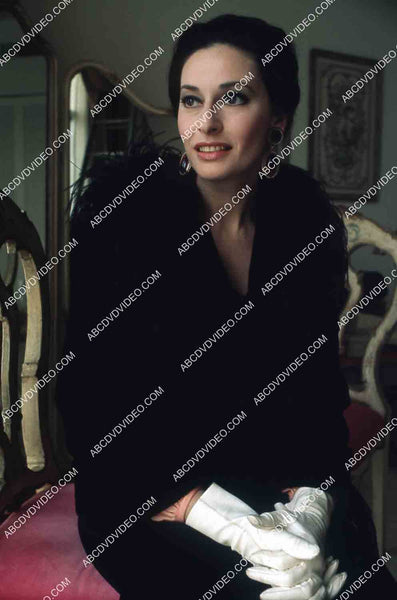 beautiful Ina Balin portrait 35m-15703 – ABCDVDVIDEO