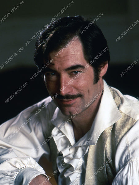 Timothy Dalton TVM Scarlett 35m-1804 – ABCDVDVIDEO