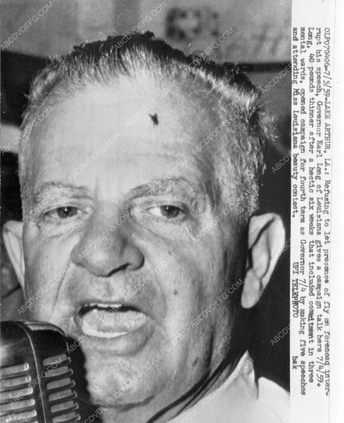 news photo politics Louisana Gov Earl Long with fly on forehead 4b09-4 ...