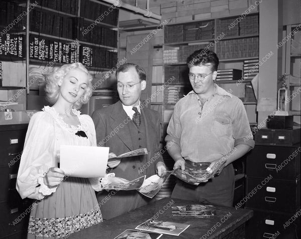 publicity Barbara Moffett at RKO Studios photo archive 4b10-211 ...
