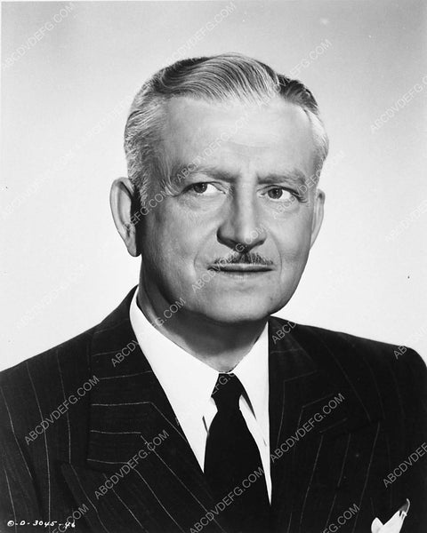 Russell Hicks portrait 5109-36 – ABCDVDVIDEO