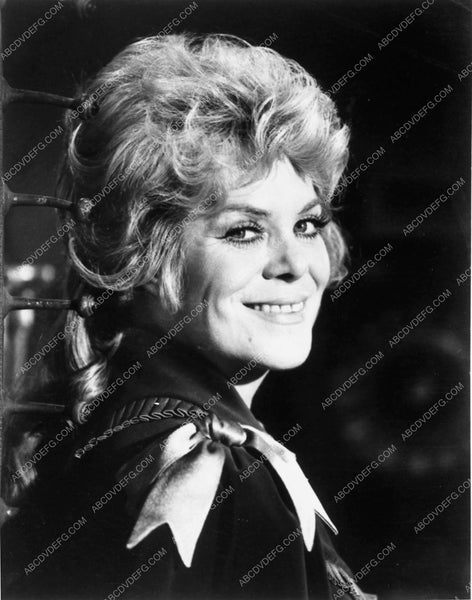 portrait Rachel Roberts 6850-16 – ABCDVDVIDEO