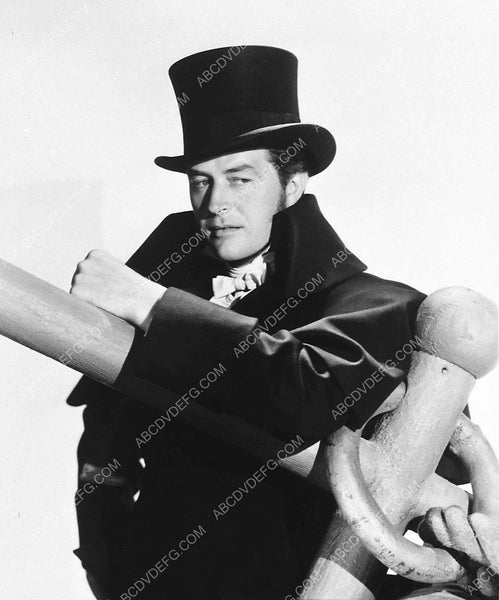 Ray Milland portrait 7561-27 – ABCDVDVIDEO