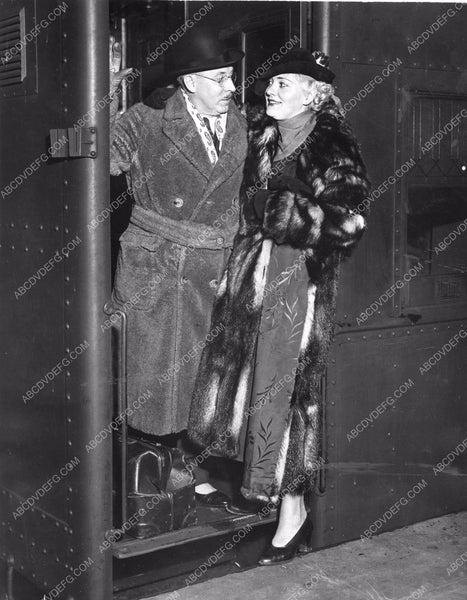 opera star Helen Jepson greets her father Charles at train station 81b ...