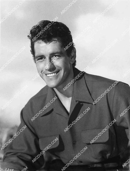 handsome Gordon Scott portrait 8220-29 – ABCDVDVIDEO