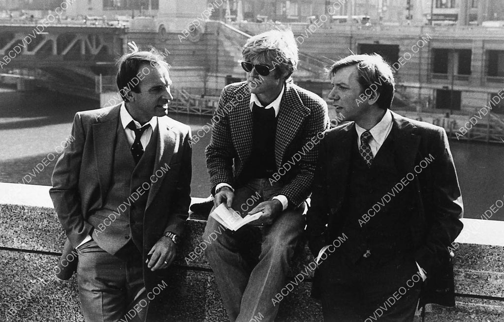 Donald Sutherland on set w Robert Redford film Ordinary People 8513-20 ...