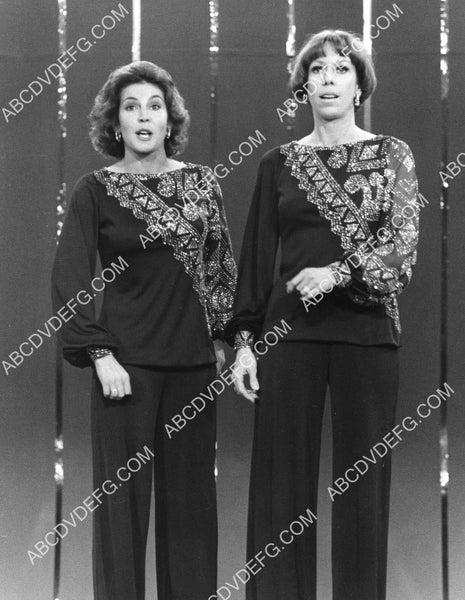 Helen Reddy TV The Carol Burnett Show 8B11-530 – ABCDVDVIDEO