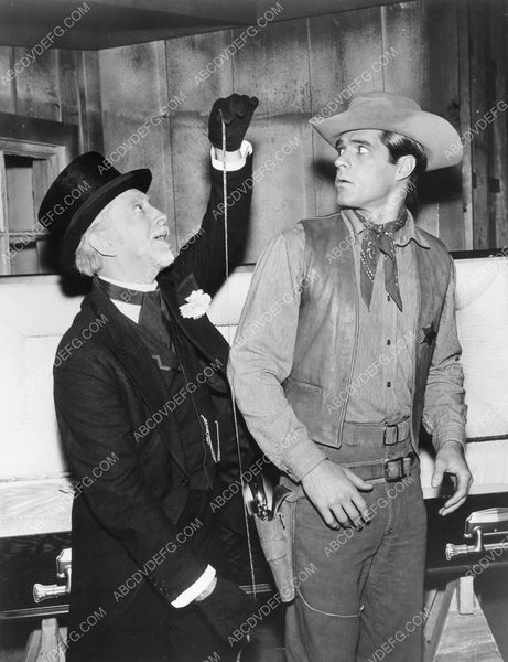 undertaker John Abbott sizes up John Gavin western TV Destry 8b6-412 ...