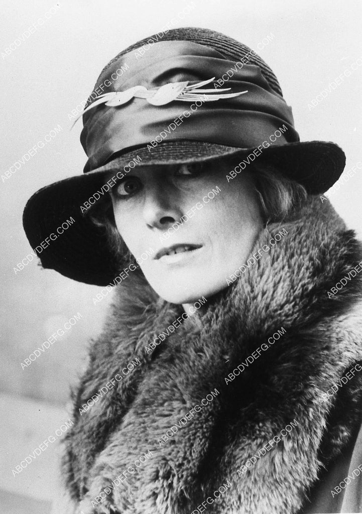 Vanessa Redgrave portrait 9272-16 – ABCDVDVIDEO