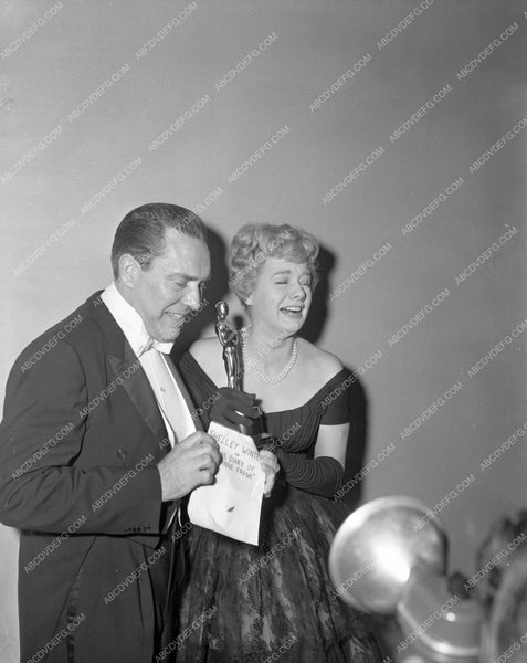 1959 Oscars Edmond O'Brien Shelley Winters Academy Awards aa1959-15Los ...