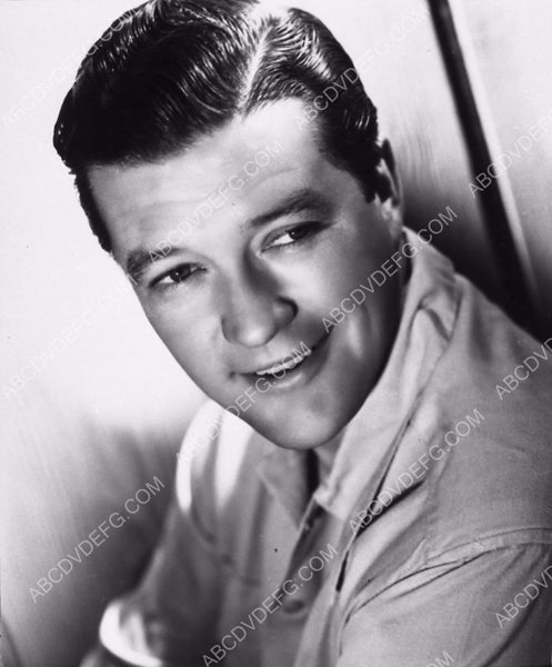 handsome Dennis Morgan portrait 8b20-10337 – ABCDVDVIDEO