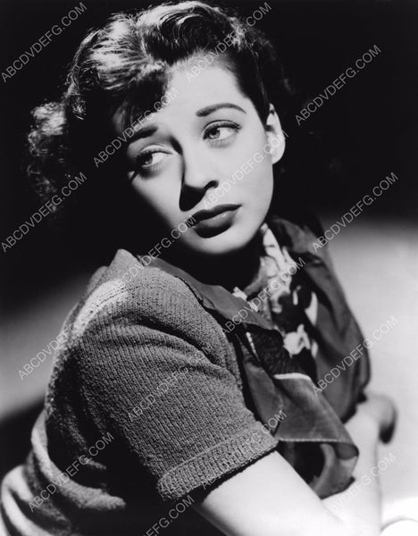 beautiful Gail Russell portrait 8b20-12419 – ABCDVDVIDEO