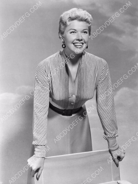 beautiful Doris Day in smart new fashion 8b20-14631 – ABCDVDVIDEO