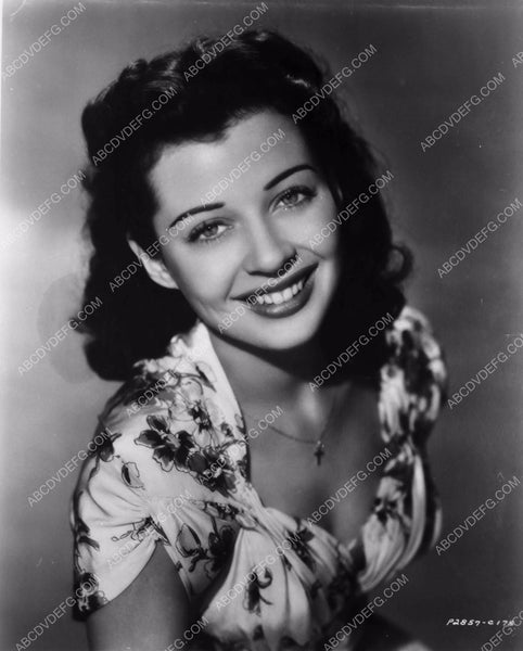 cute Gail Russell portrait 8b20-15062 – ABCDVDVIDEO