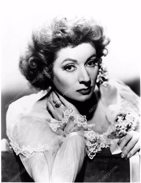 beautiful Greer Garson portrait 8b20-15657 – ABCDVDVIDEO