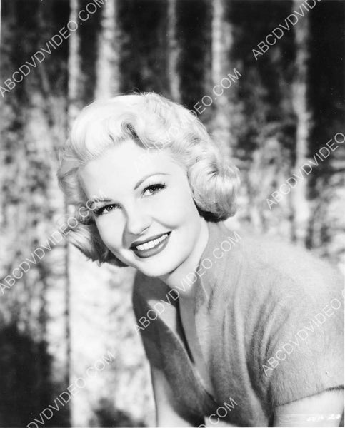 Mary Castle portrait 8b20-18816 – ABCDVDVIDEO