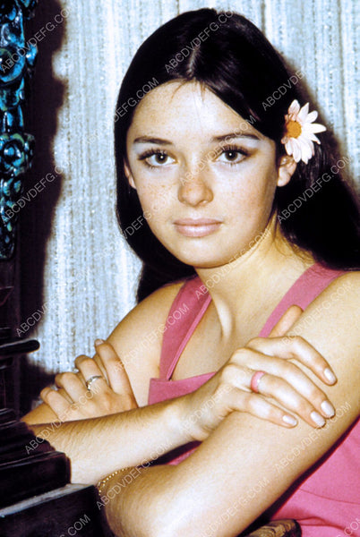 Angela Cartwright portrait 8b20-2075 – ABCDVDVIDEO