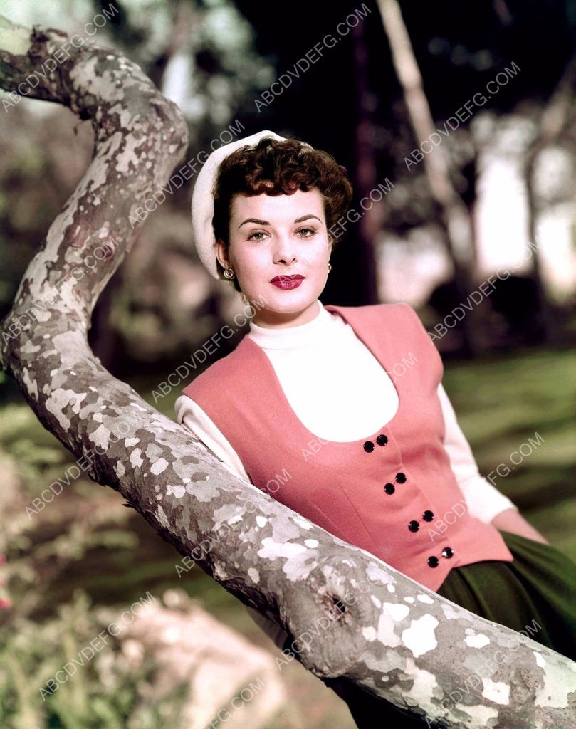 Jean Peters lovely outdoors 8b20-2616 – ABCDVDVIDEO