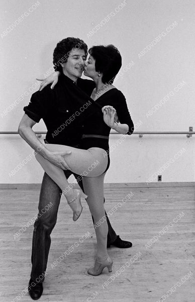 Bert Convy in the dance studio 8b20-4729 – ABCDVDVIDEO