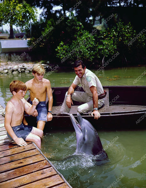 Luke Halpin Tommy Norden Brian Kelly & the dolphin TV show Flipper 8b2 ...