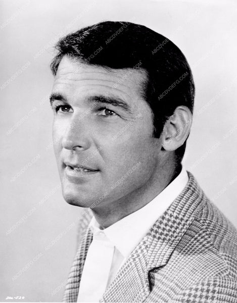 handsome Brian Kelly portrait 8b20-5212 – ABCDVDVIDEO