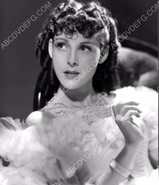 Frances Dee portrait 8b20-9518 – ABCDVDVIDEO