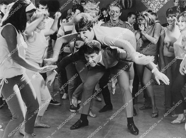 crp-10725 1965 teenage dance party film A Swingin Summer crp-10725 ...